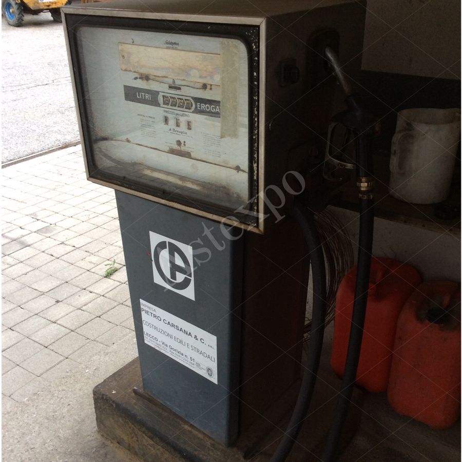 Distributore di benzina completa di serbatoio inte - Aste Giudiziarie ...